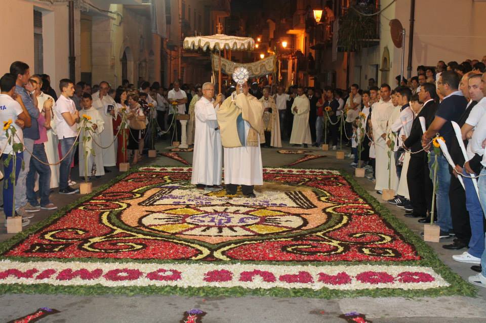 Corpus Domini, domenica celebrazioni in tutta la diocesi di Trapani ...