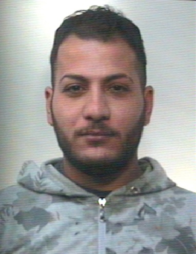 Trappeto-Trucco della forchetta per rubare al bancomat, arrestato ...